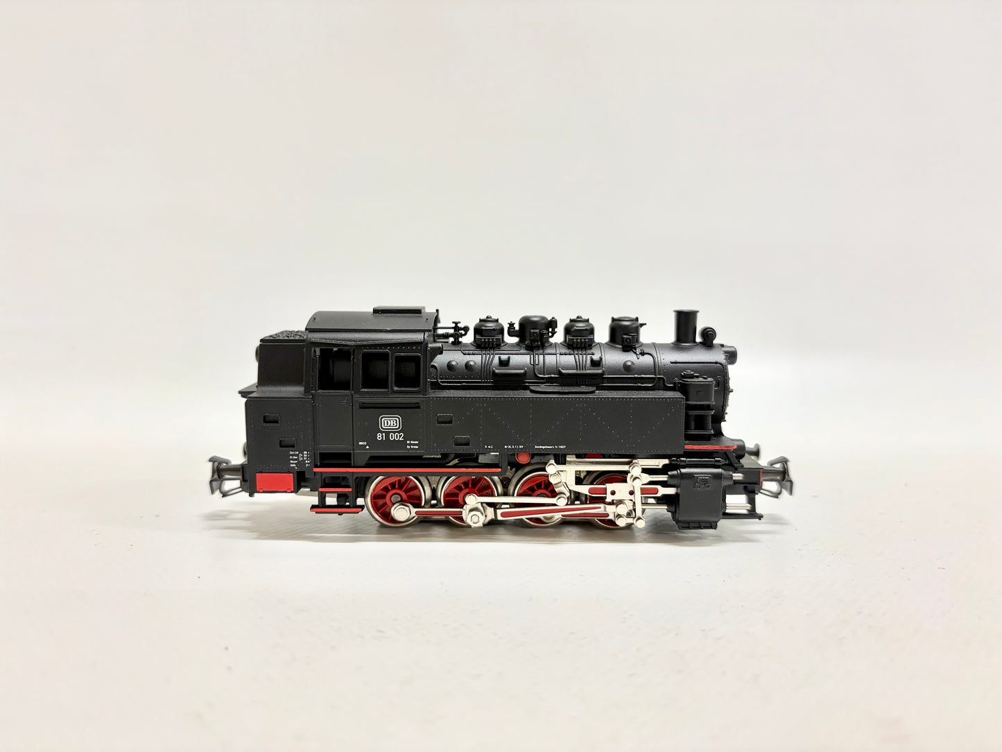 Märklin Digital Dampflok Br 81 002 DB AC H0 – secondplay