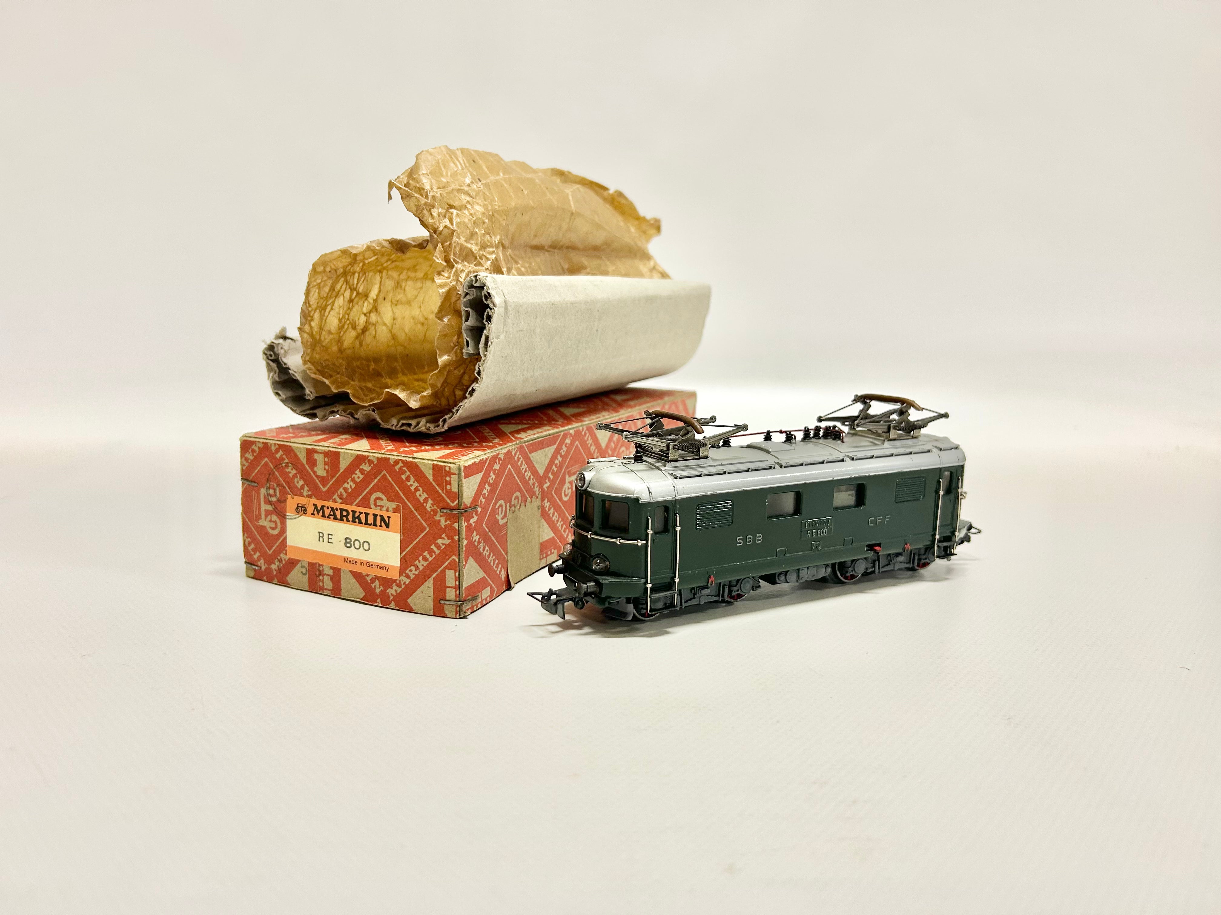 Märklin RE 800 E-Lok Re 4/4 SBB H0 00 1950er Jahre – secondplay